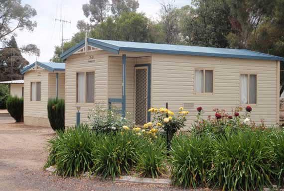 Cowra Holiday Park - Caravan Camping NSW