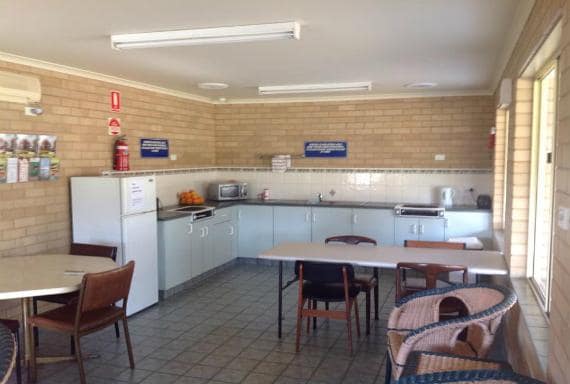 Cowra Van Park - Caravan Camping NSW