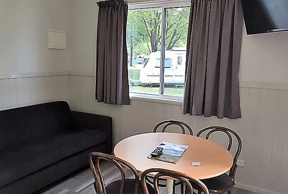 Cowra Van Park - Caravan Camping NSW